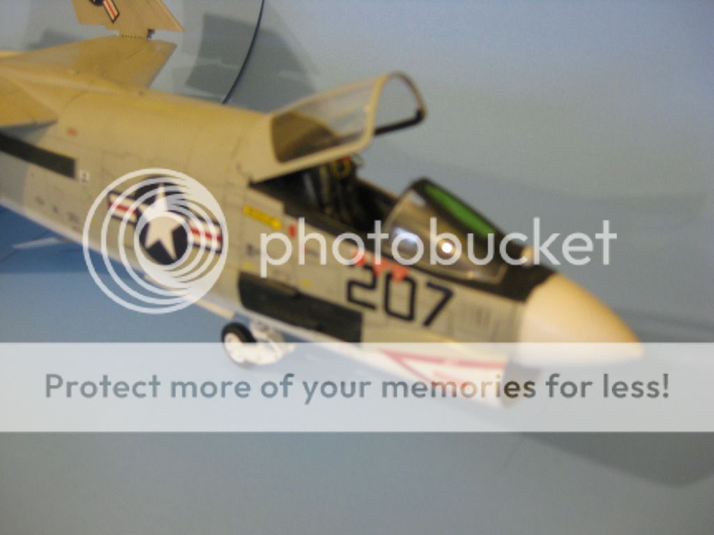 1/32 TRUMPETER F-8J VF-53 - Ready for Inspection - Aircraft ...